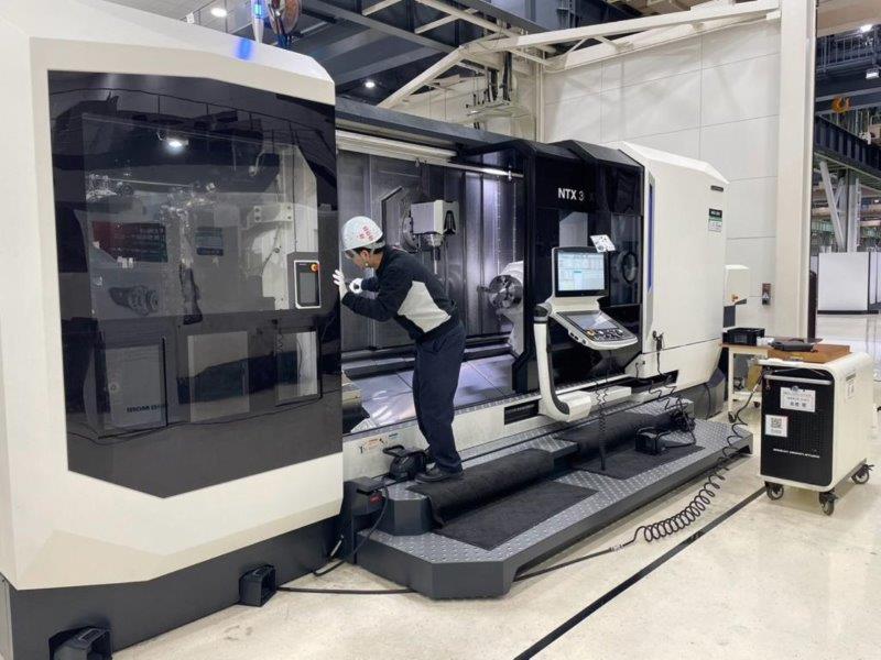 DMG MORI NTX-3000/3000,27.61"SWING,123"CC,TURN-MILL-SPINDLE,20KRPM ...